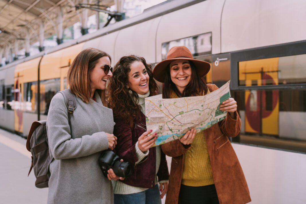 BahnCard-Mitfahraktion: Bis zu 4 Mitfahrer reisen im November 2025